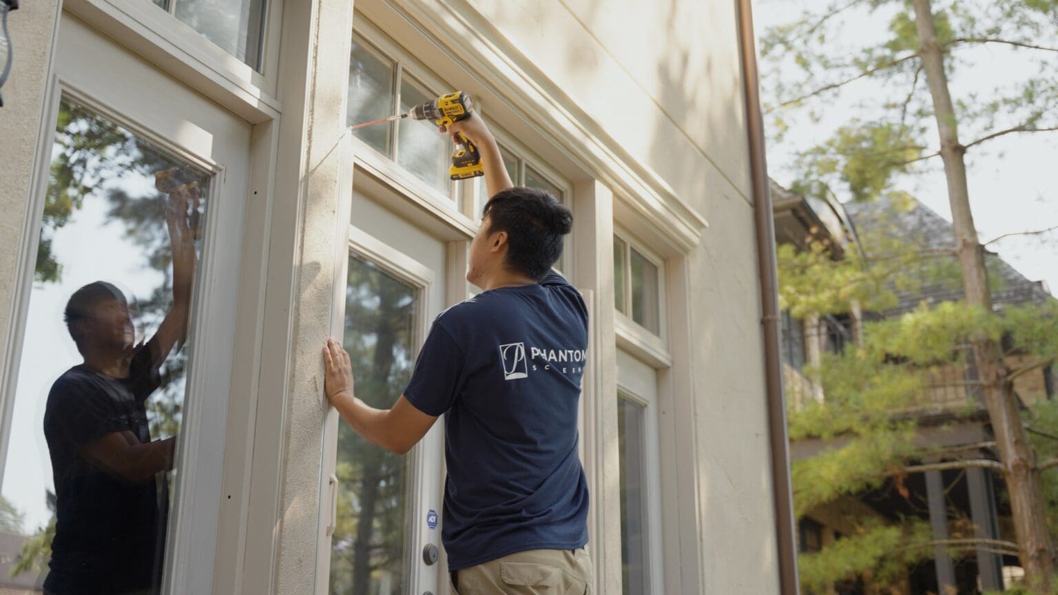 Breaking the Ice with Phantom Screens Professional Installation ...