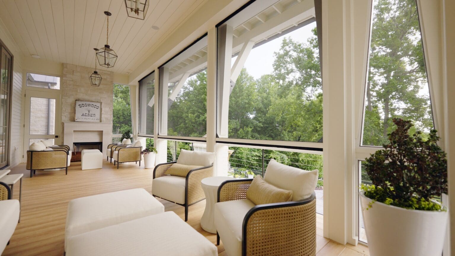 Smart Shade Solutions | Phantom Screens