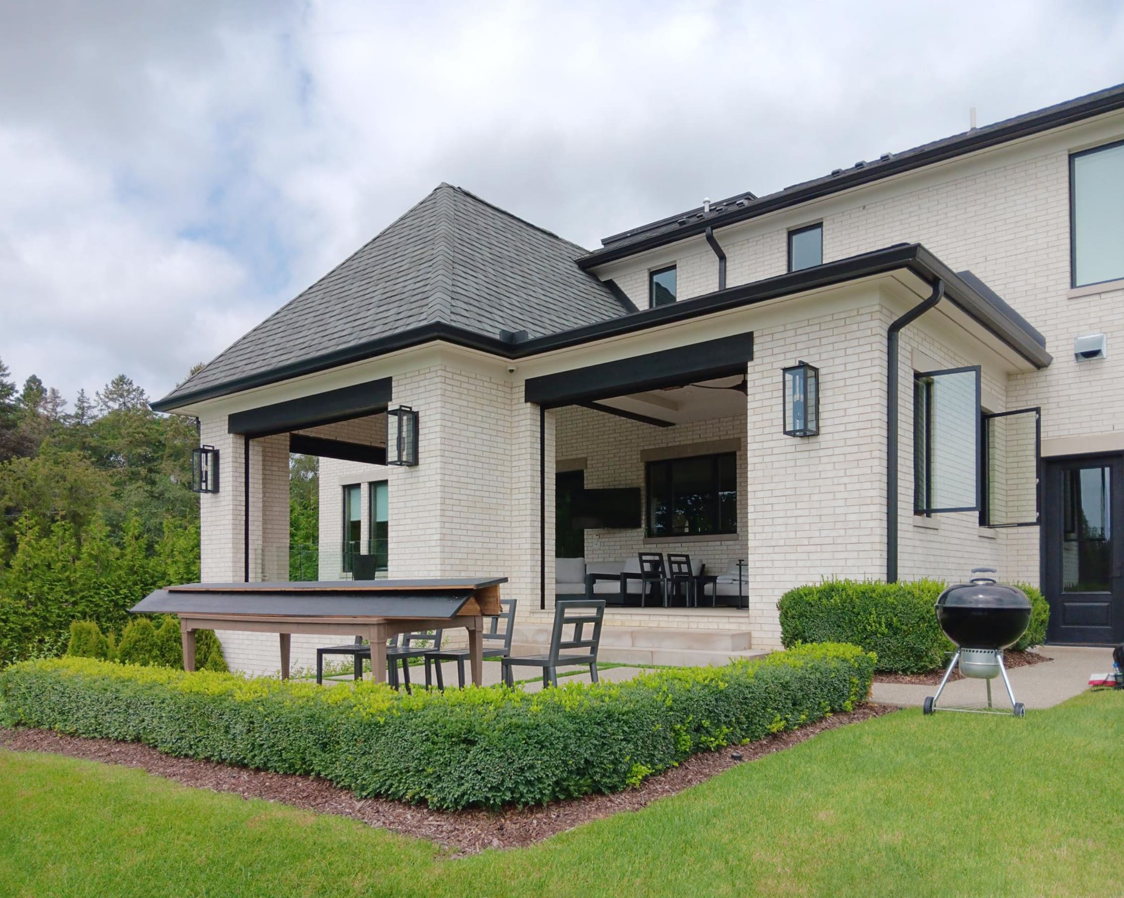 Welcome to the Next Generation of Outdoor Living with Phantom Screens ...